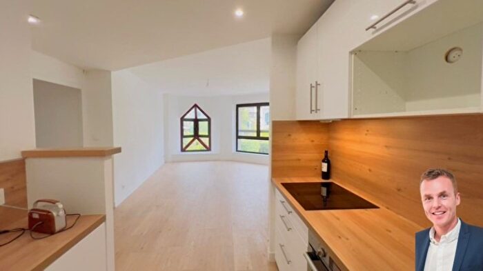 Appartement à vendre - Quimper, Centre-ville - 3 pièces - 2 chambres