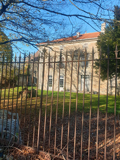 Maison à vendre - Saint-Bonnet - 8 pièces - 6 chambres