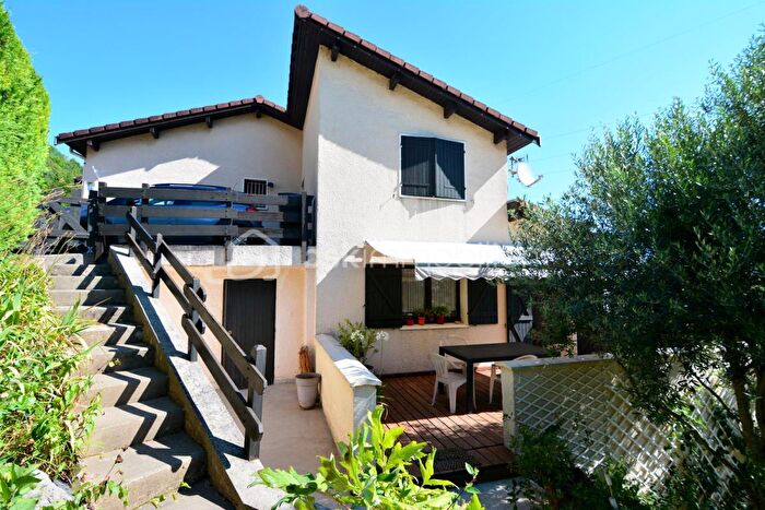 Notre-Dame-de-Mésage : Maison 6 pièces à vendre
