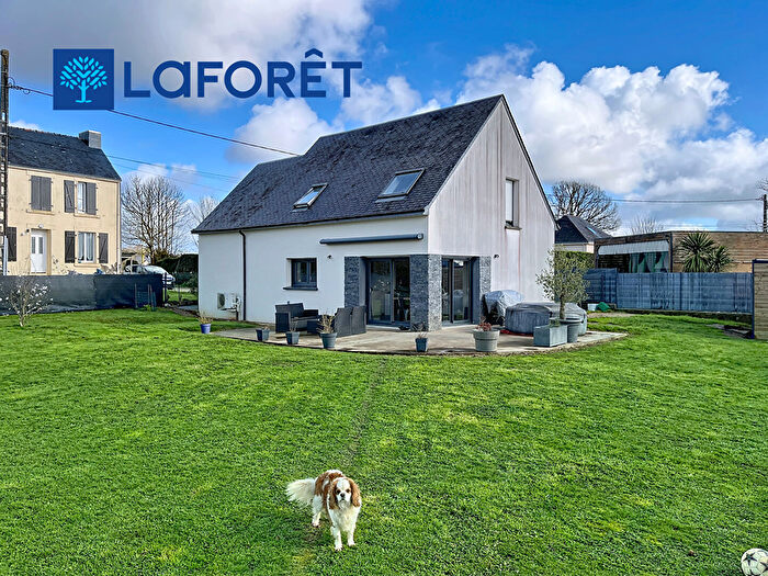 Maison à vendre - Le Faouët - 5 pièces - 4 chambres