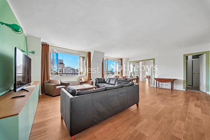 Appartement à louer - Pereire-Malesherbes, Paris ème arrondissement - 3 pièces - 2 chambres