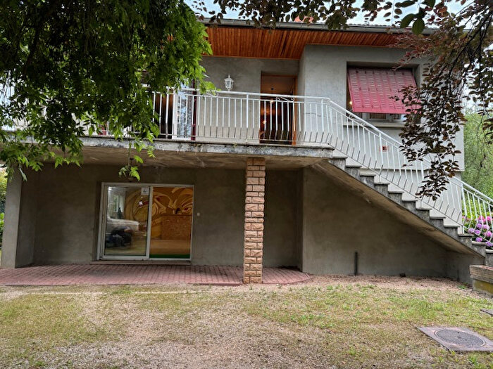 Maison à vendre - Crêches-sur-Saône - 6 pièces - 3 chambres