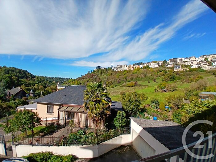 Appartement à louer - Le Monastère - 4 pièces - 3 chambres