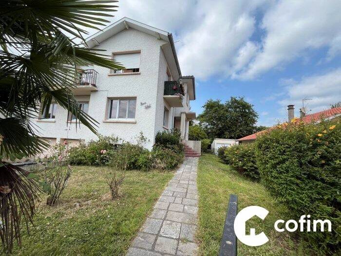 Maison à louer - La Poste, Billère - 4 pièces - 3 chambres