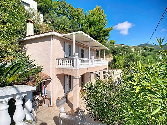 Nice, Saint-Pancrace : Maison 5 pièces à vendre