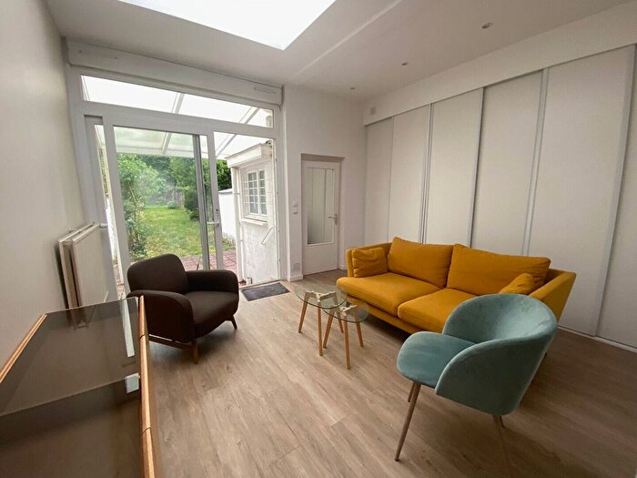 Centre, Croix : Maison 4 pièces à louer