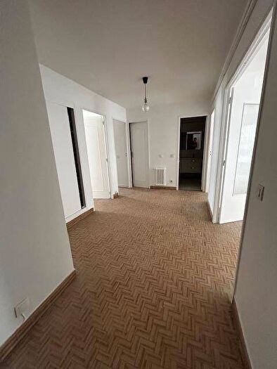 Appartement à louer - Madeleine, Nice - 4 pièces