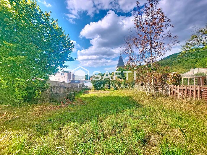 Maison à vendre - Maron - 8 pièces - 4 chambres