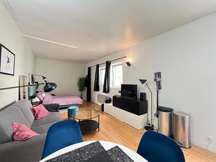 Paris 11ème, Léon-Blum, Folie-Regnault - Appartement 1 pièce à louer