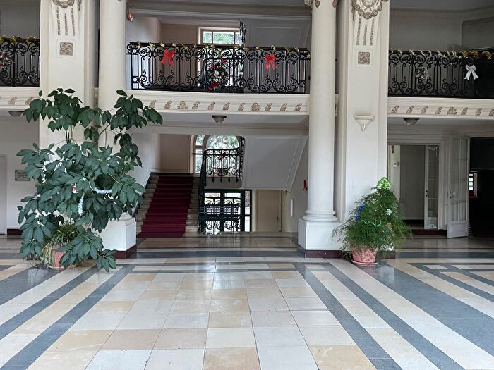 Appartement à vendre - Bagnères-de-Luchon - 2 pièces - 1 chambre