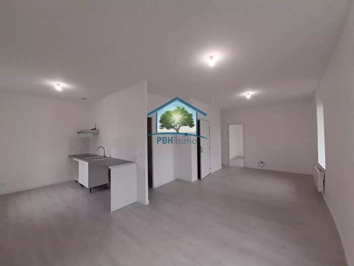 Appartement à louer - Eygurande - 3 pièces - 2 chambres