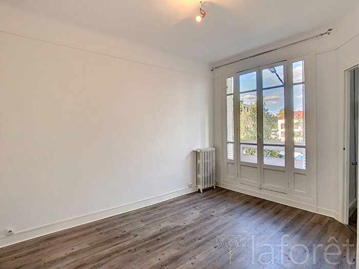 Appartement 1 pièce à louer à Asnières-sur-Seine, Centre-ville