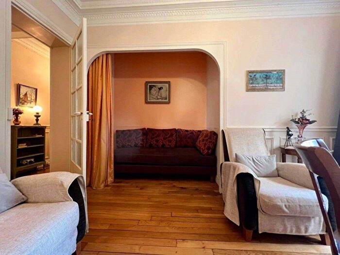 Appartement 1 pièce à louer - Violet Commerce, Paris 15ème arrondissement