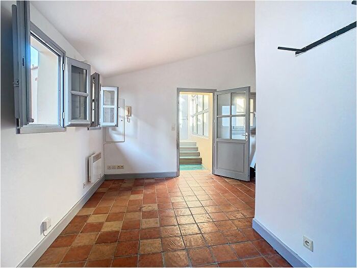 Appartement à louer - Béziers, Centre-ville, Palais des Congrès, Garibaldi, Gambetta - 1 pièce