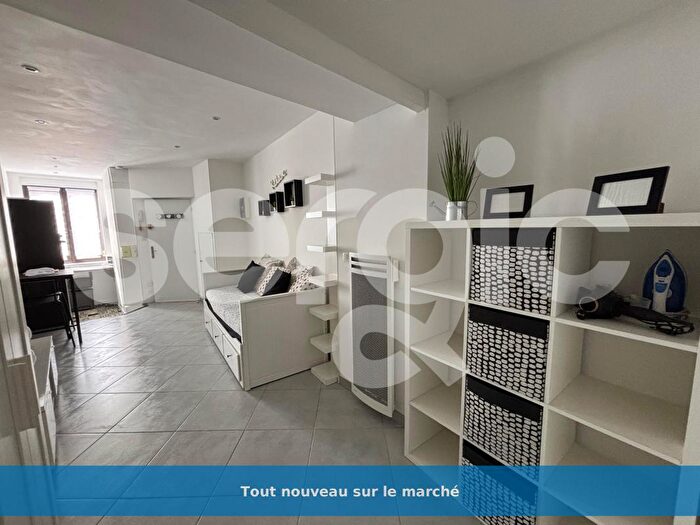 Marquette-lez-Lille, Rive droite : Appartement 1 pièce à louer