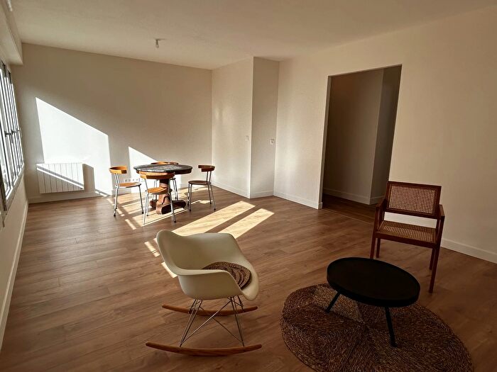 Appartement à vendre - Lorient, Centre-ville - 4 pièces - 2 chambres