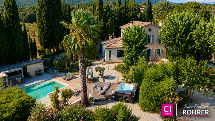 Cuers : Maison 6 pièces à vendre