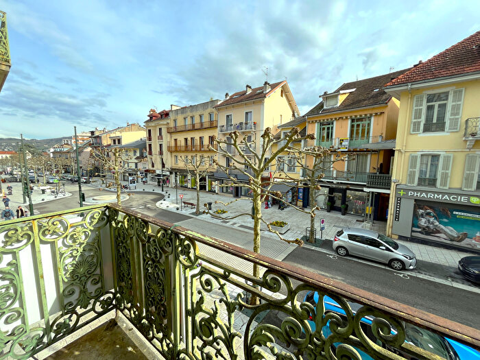 Appartement à vendre - Aix-les-Bains, Centre-ville - 3 pièces - 2 chambres