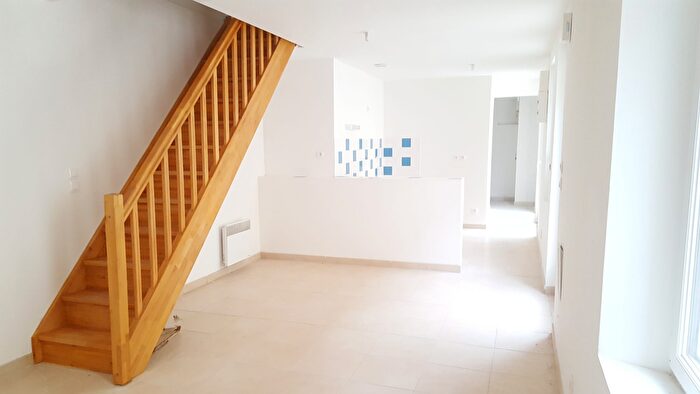 Maison 3 pièces à louer à Isigny-sur-Mer