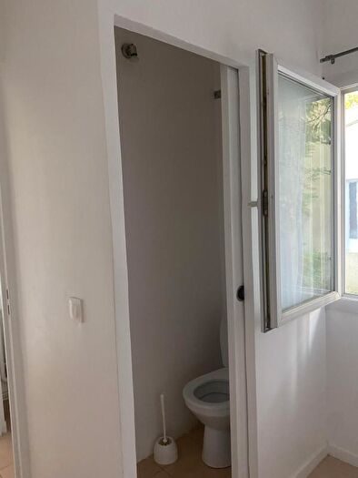 Maison à louer - Épinay-sur-Seine, Les Béatus, Les Mobiles, La Briche, Bluementhal - 2 pièces - 1 chambre