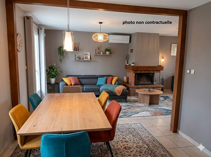 Maison à vendre - Saint-Chamond - 4 pièces - 3 chambres