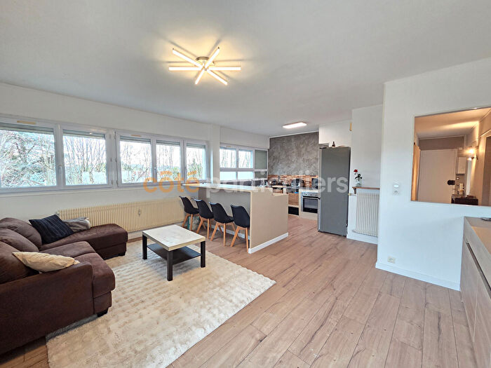 Appartement 4 pièces à louer à Orléans, Les Murlins