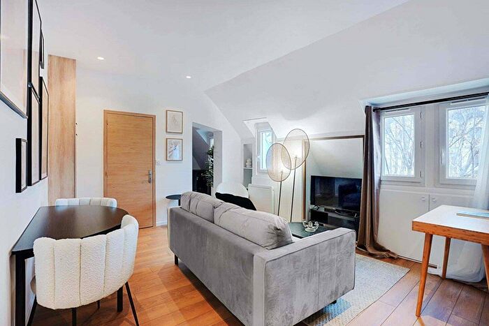 Appartement à louer - Invalides, Paris ème arrondissement - 1 pièce