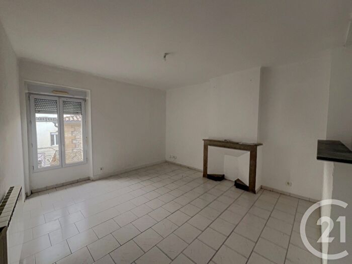 Appartement 3 pièces à Quissac, à louer