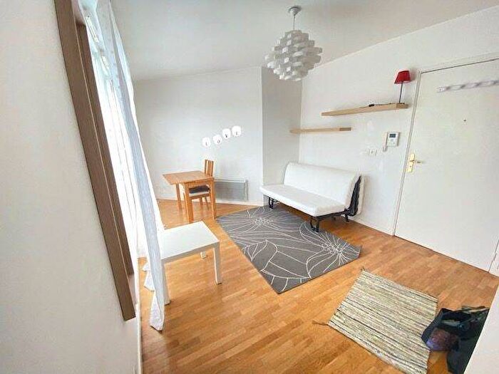 Appartement 1 pièce à Les Clayes-sous-Bois, à louer