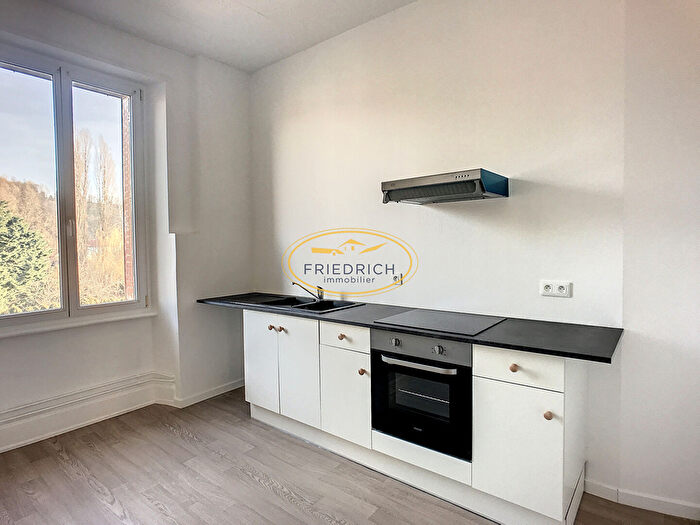 Appartement à louer - Saint-Mihiel - 4 pièces - 3 chambres