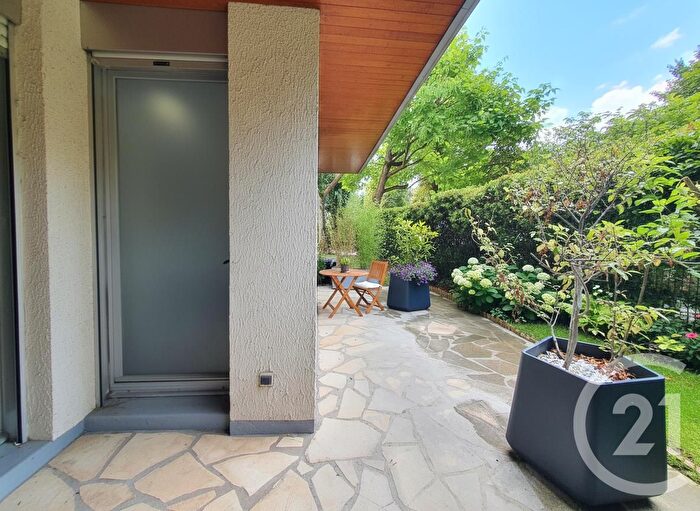 Appartement à vendre - LIsle-Adam - 5 pièces - 4 chambres