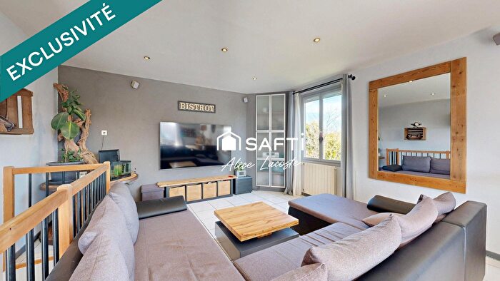 Maison à vendre - Lacaugne - 6 pièces - 4 chambres