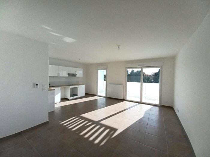 Appartement à louer - Fargues-Pigeonnier, Le Pontet - 3 pièces - 1 chambre