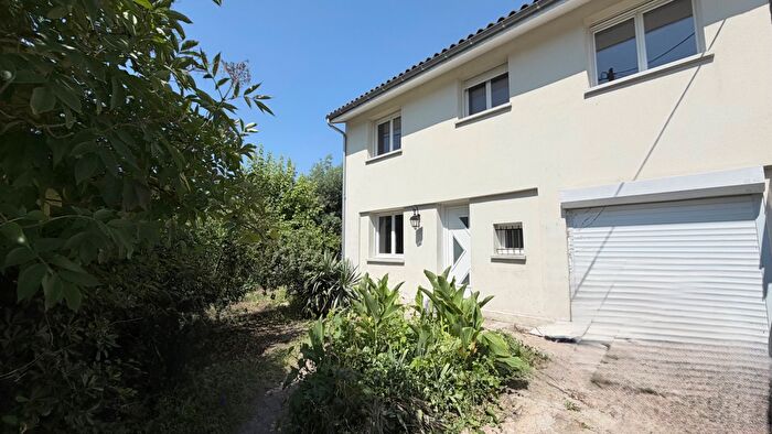 Villenave-d'Ornon, Chambéry, La Monnaie, Carbonnieux, Trigan : Maison 4 pièces à vendre
