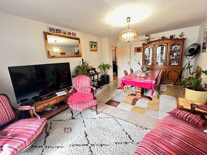 Appartement à vendre - Bondy - 4 pièces - 3 chambres