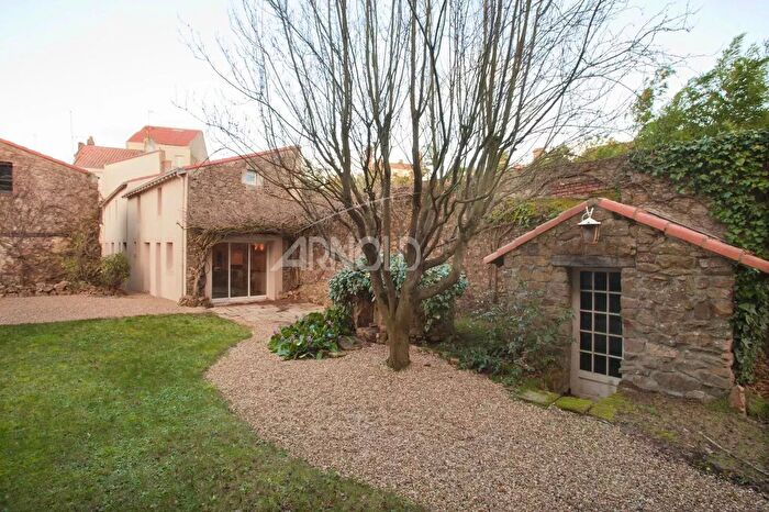 Maison à vendre - Paimb uf, Paimboeuf - 10 pièces - 7 chambres