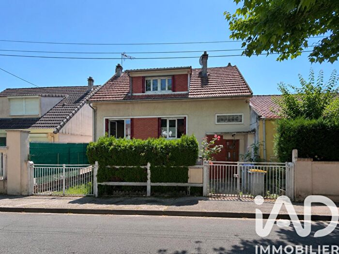 Goussainville, Buttes Chaumont, Buttes aux Oies, Grand Pré, Demoiselles : Maison 4 pièces à vendre