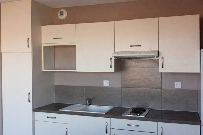 Appartement à louer - Narbonne, Saint-Jean, Saint-Pierre - 2 pièces - 1 chambre