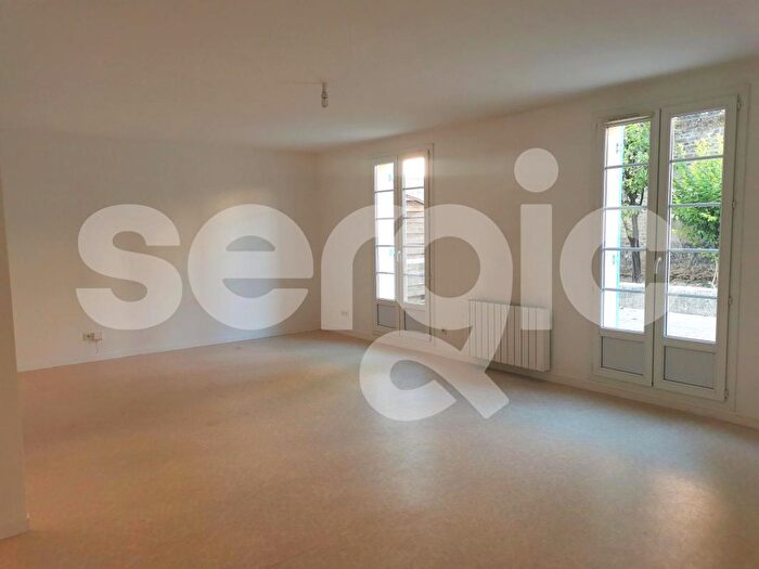 Appartement à louer - Amiens, Saint-Pierre - 4 pièces - 3 chambres