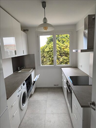 Asnières-sur-Seine, Bécon, Bourguignons : Appartement 3 pièces à louer