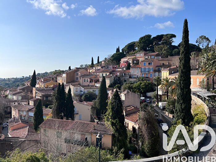 Maison à vendre - Bormes-les-Mimosas, Centre-ville, Le Pin - 3 pièces - 1 chambre