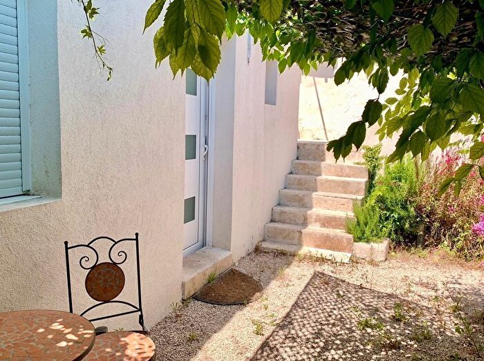 Appartement 1 pièce à louer à Marseille 15ème, Saint-Antoine
