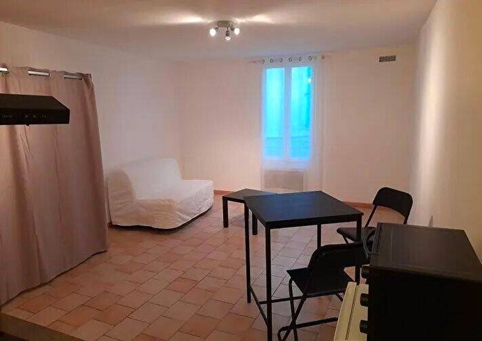 Saint Jaume, Draguignan : Appartement 1 pièce à louer