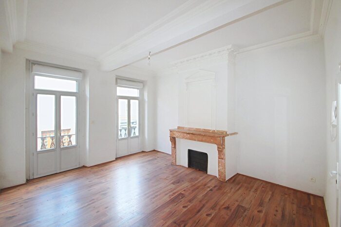 Appartement à vendre - Lavaur - 5 pièces - 4 chambres