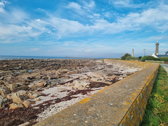 Maison à vendre - Penmarch - 6 pièces - 4 chambres