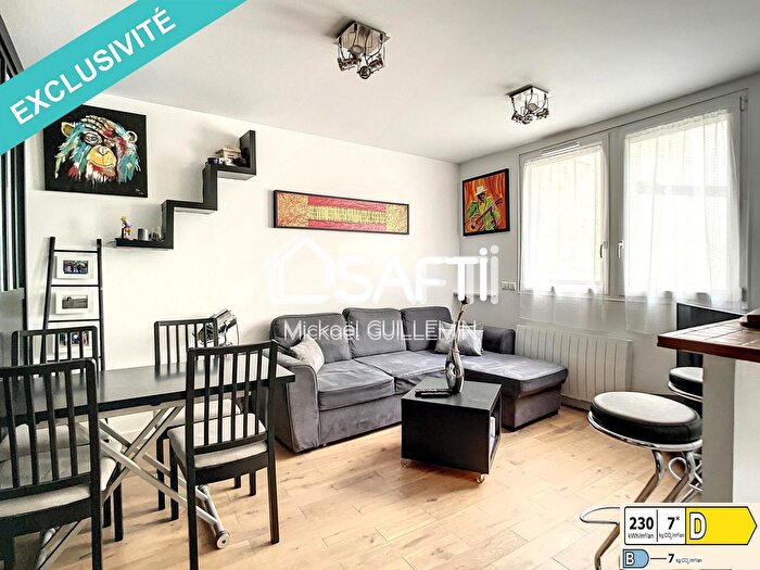 Maisons à vendre et appartements à louer - 1