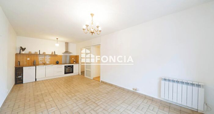 Appartement à vendre - Oloron-Sainte-Marie - 3 pièces - 2 chambres