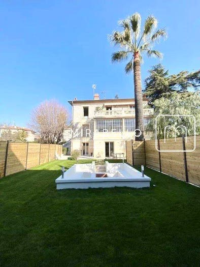 Le Ray, Nice : Appartement 3 pièces à louer