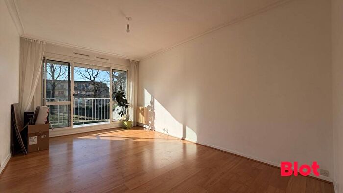 Appartement à louer - Rennes - 3 pièces - 2 chambres