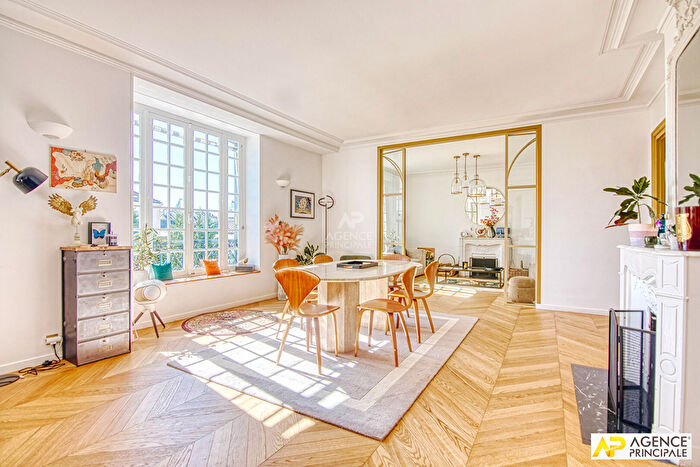 Versailles, Notre Dame : Appartement 6 pièces à vendre